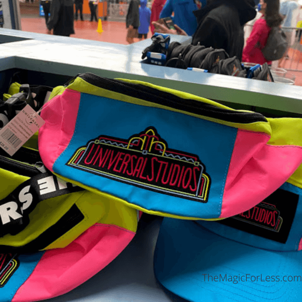 Bags at Universal Orlando and using lockers while riding attractions