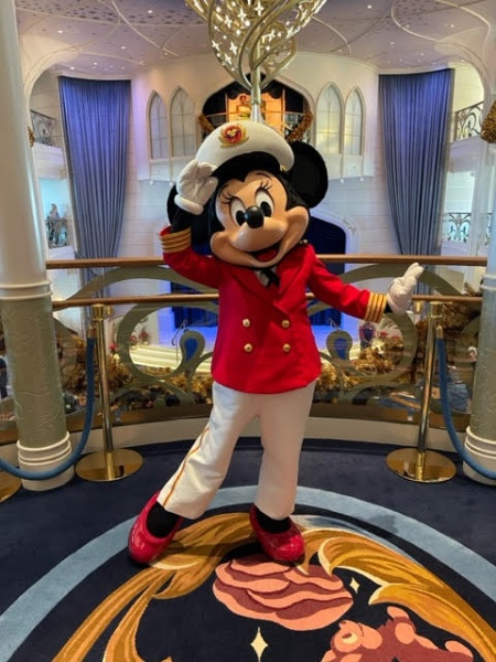 Experience Meeting Disney Characters on the Disney Wish