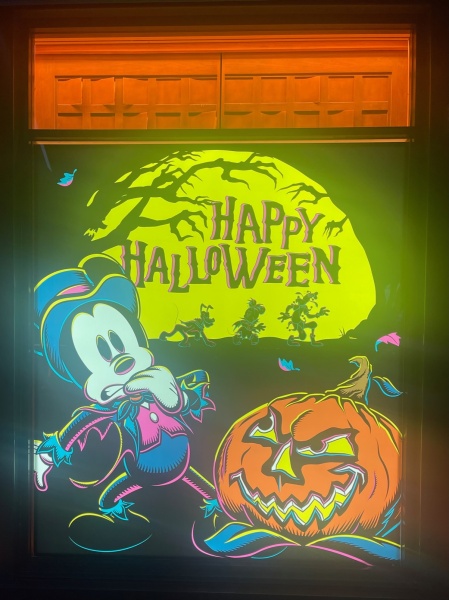 The Top Reasons to Plan a Fall Visit to Disneyland