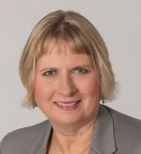 Meet Our Travel Agents - The Magic For Less Travel